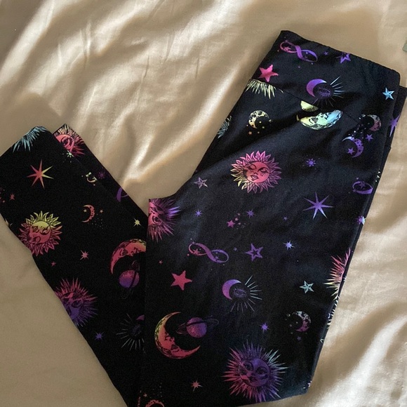 Pants & Jumpsuits | Celestial Leggings Euc | Poshmark